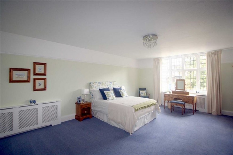 7 bedroom House - Detached for sale in Webb Estate, West Purley