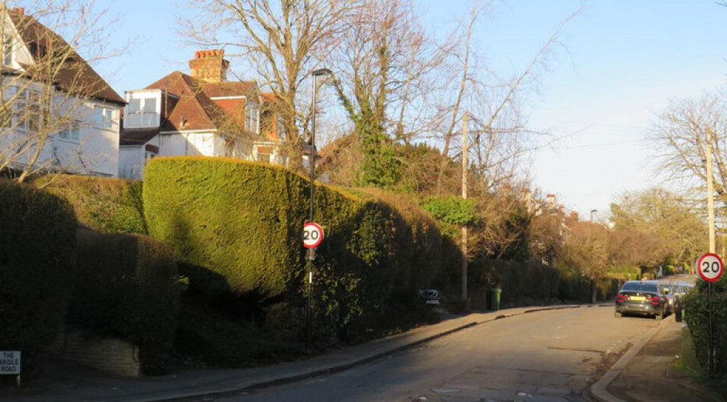 Purley vs Croydon - Deciding which to call home | ShineRocks